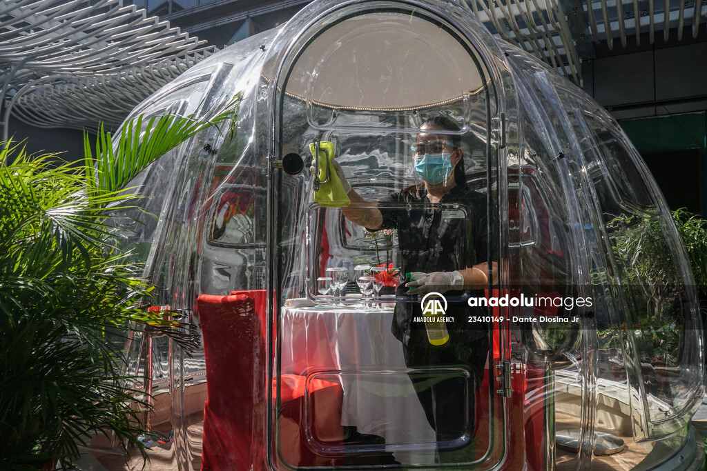 Restaurant with dining pods in Philippines | Anadolu Images