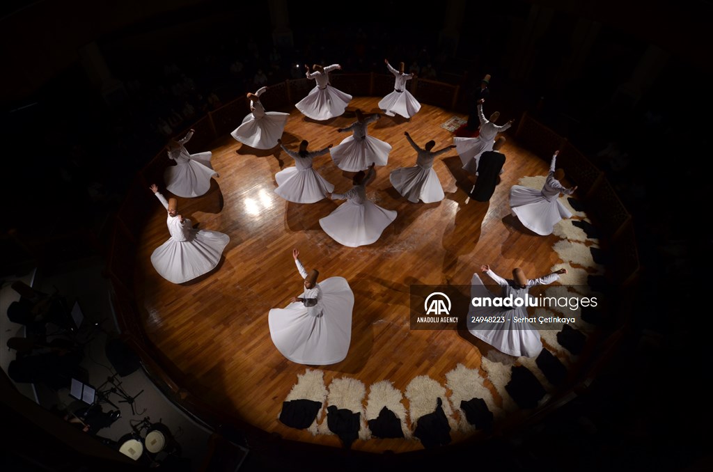 Students from 7 provinces watch the 'sema ceremony' in Turkey's Konya ...