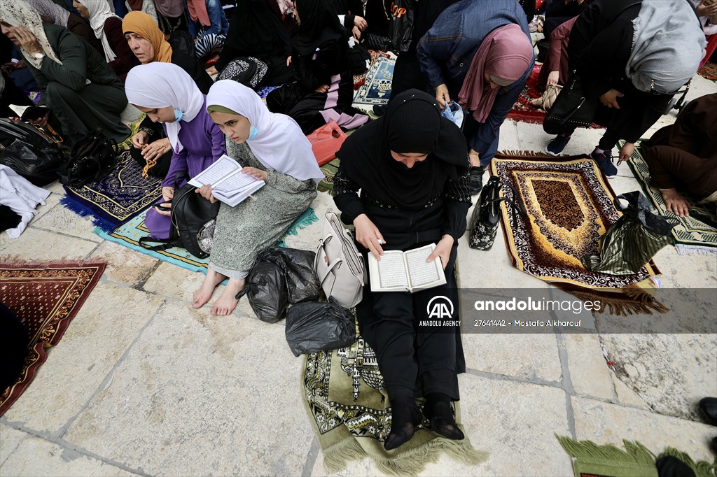 The third Friday prayer of Ramadan in Jerusalem | Anadolu Images