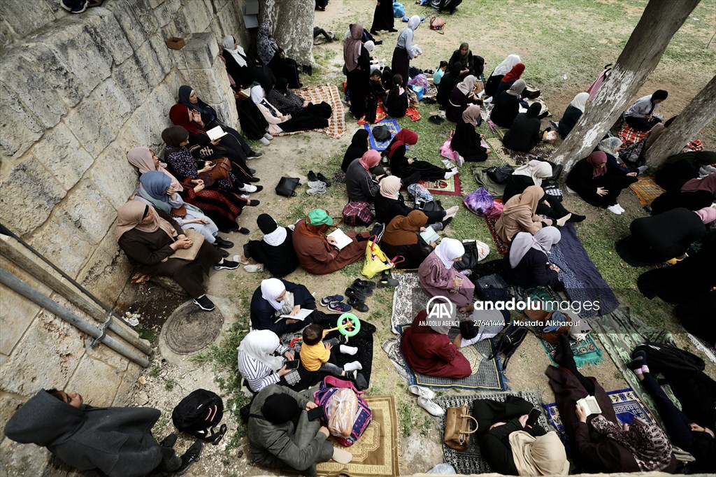 The third Friday prayer of Ramadan in Jerusalem | Anadolu Images