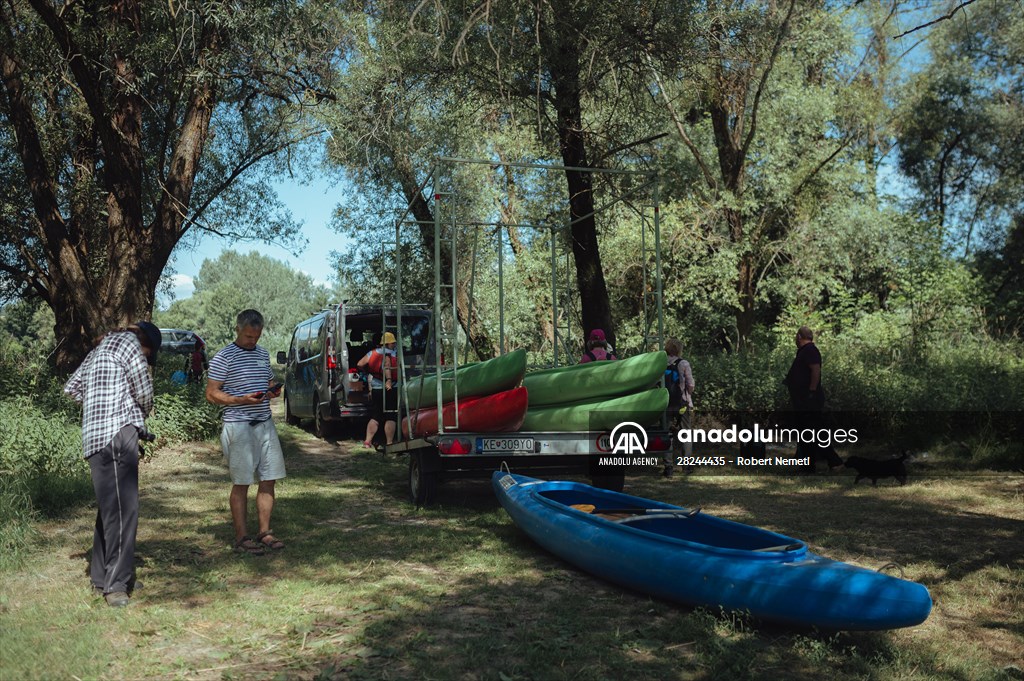 Cleaning works at Bodrog River | Anadolu Images