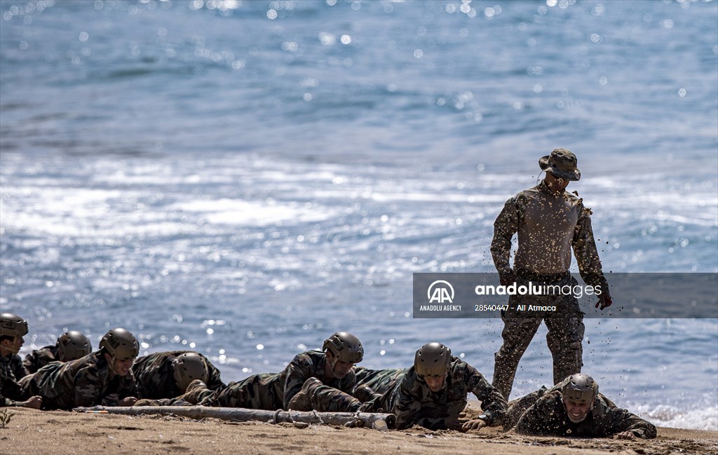 Commandos of the 'Underwater Defence' (SAS) of Turkish Navy | Anadolu ...