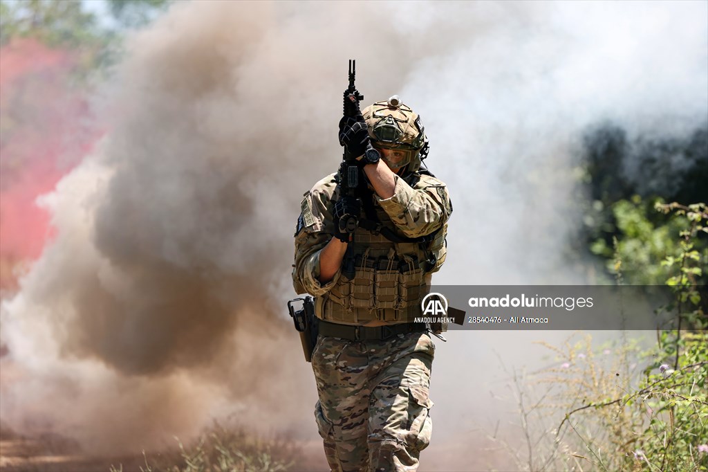 Commandos of the 'Underwater Defence' (SAS) of Turkish Navy | Anadolu ...