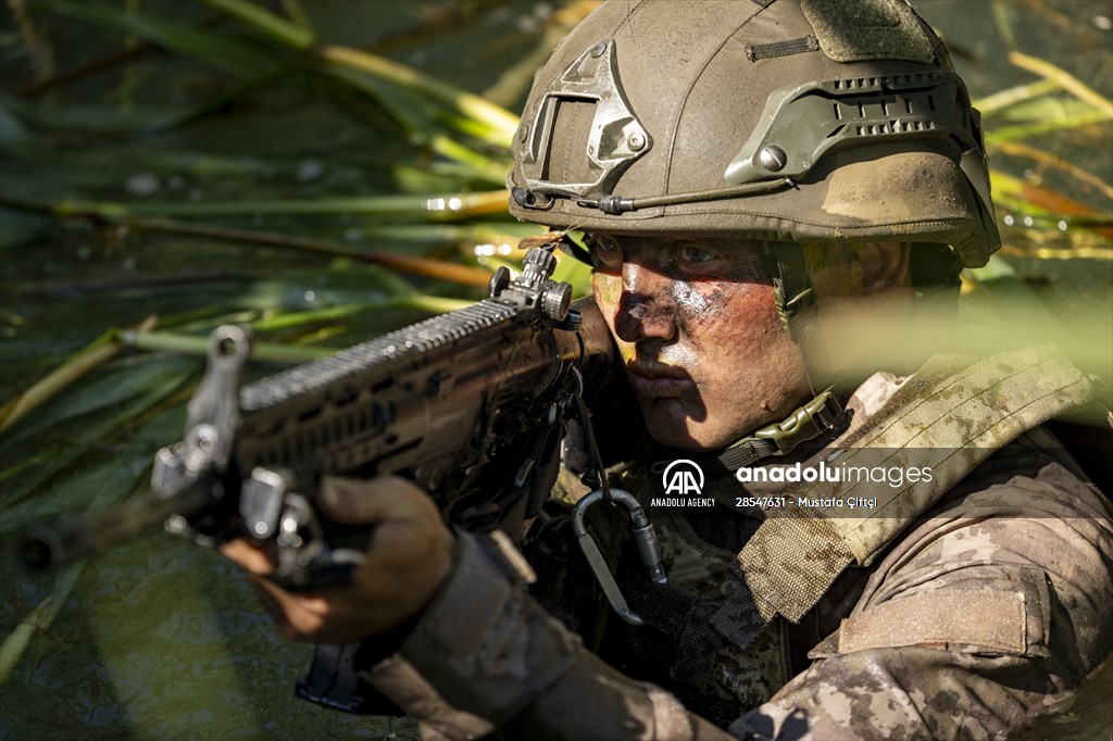 Military training of Turkish commandos in Turkiye's Isparta | Anadolu ...