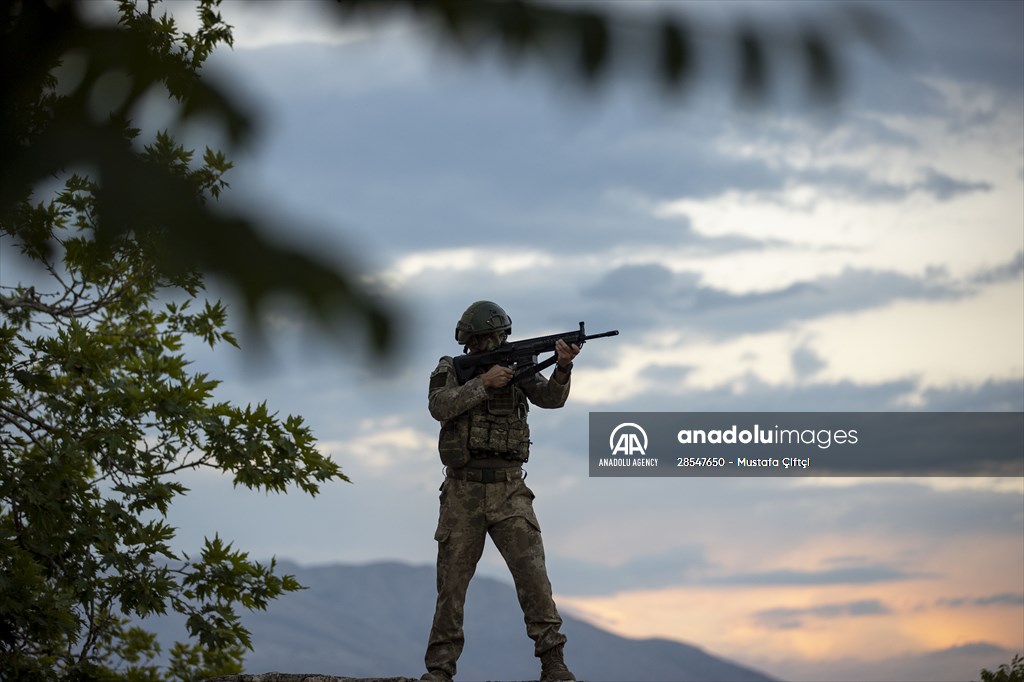 Military training of Turkish commandos in Turkiye's Isparta | Anadolu ...