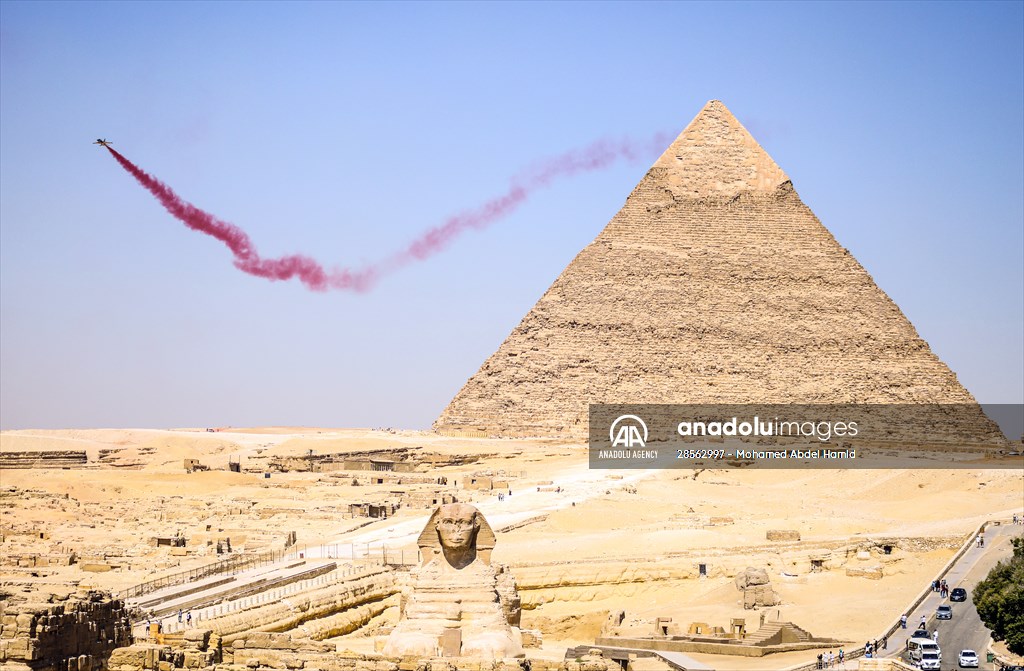Flight demonstration at the Giza Pyramids in Egypt | Anadolu Images