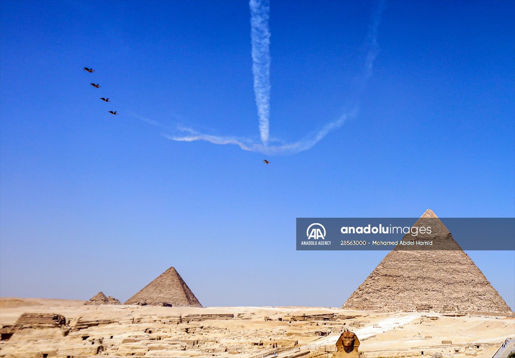 Flight demonstration at the Giza Pyramids in Egypt | Anadolu Images