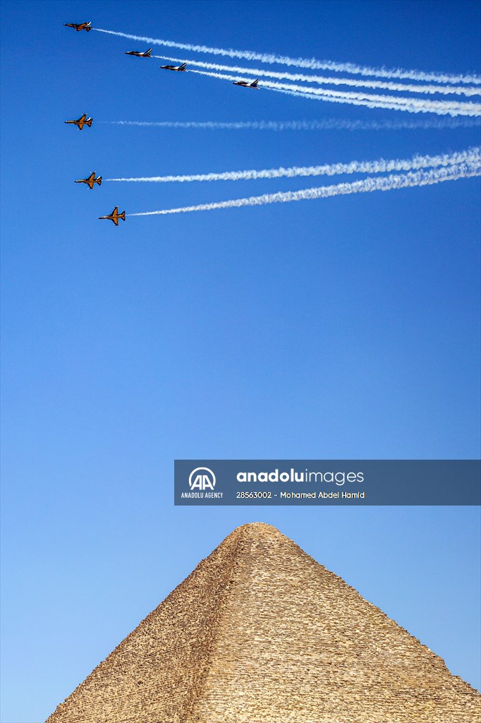 Flight demonstration at the Giza Pyramids in Egypt | Anadolu Images