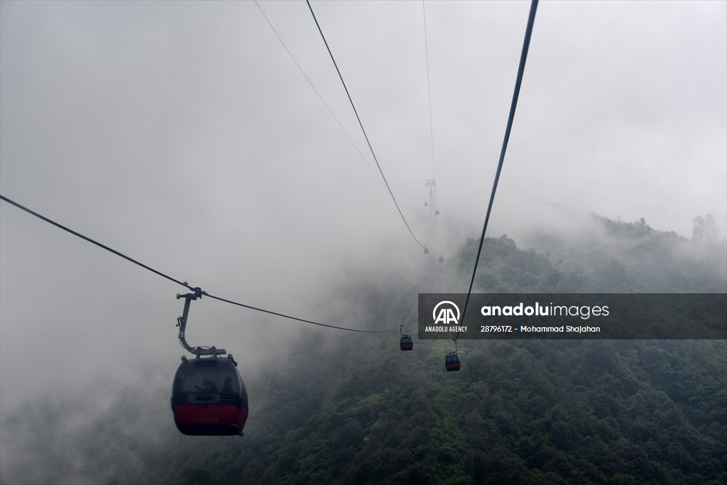 Cable car in Nepal | Anadolu Images