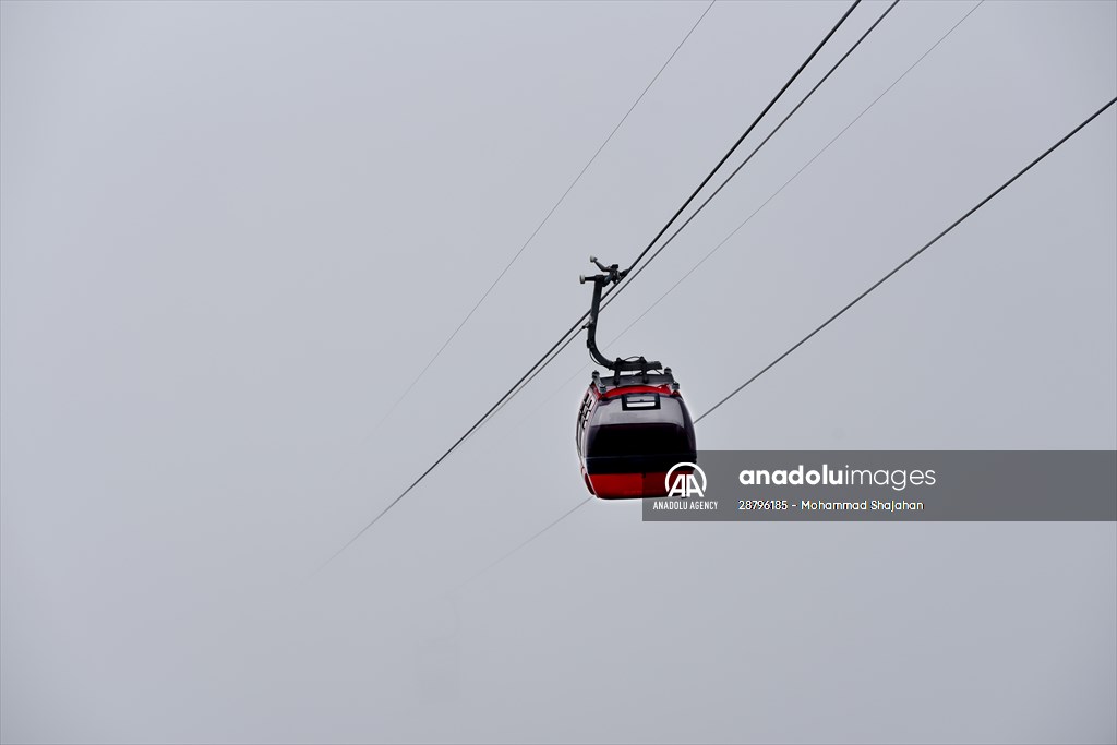 Cable car in Nepal | Anadolu Images