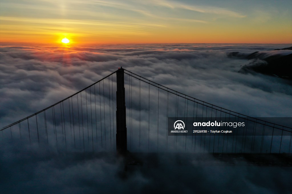 Golden Gate Bridge covered with mesmerizing fog | Anadolu Images