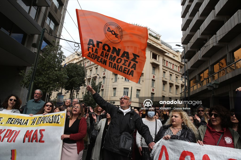 Protests grow in Greece over fatal train accident | Anadolu Images